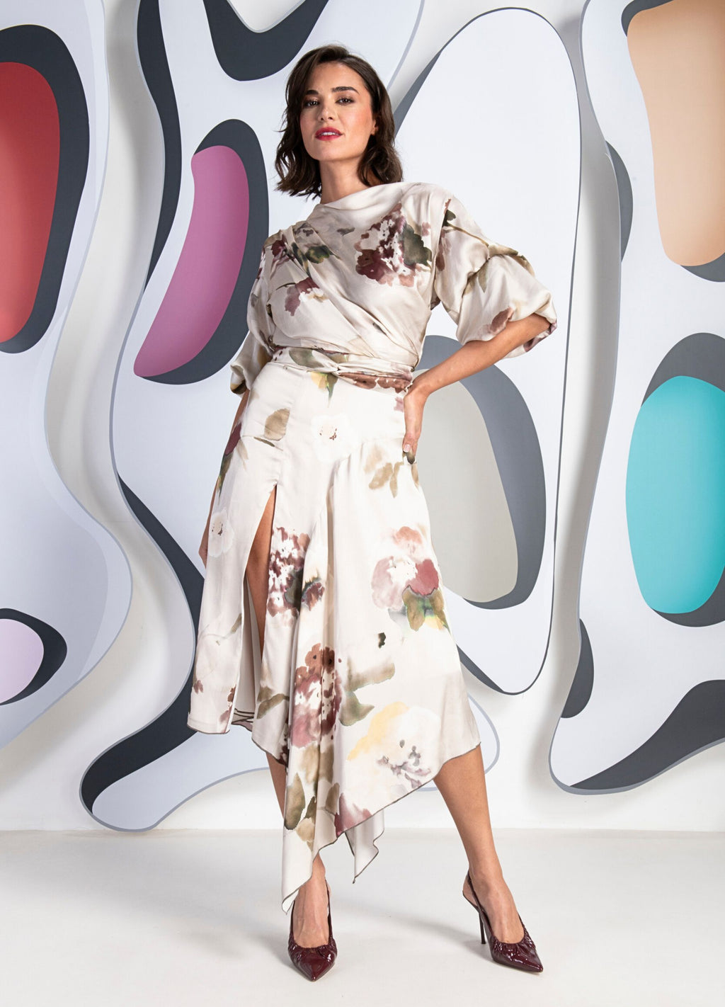 Kevan Jon Mila Sleeve Split Knee Floral Satin Drape Dress With Split H ...